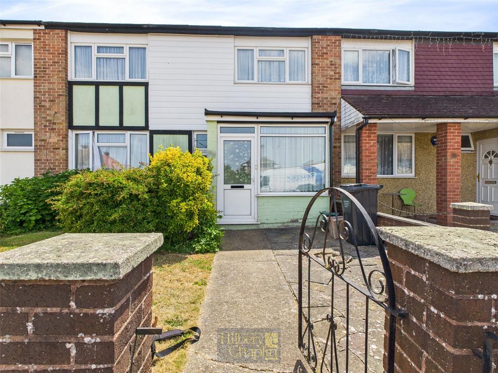 Crest Avenue, Basildon, Essex, SS13 3 bed terraced house - £340,000