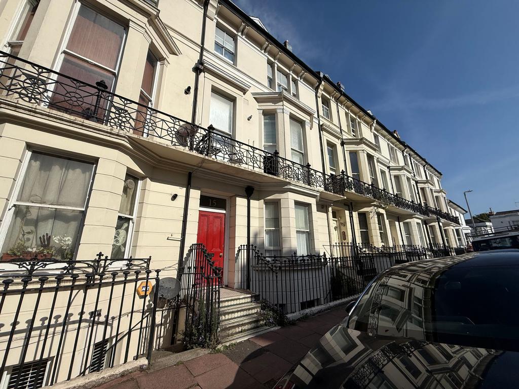 Powis Road, Brighton BN1 1 bed flat - £895 pcm (£207 pw)