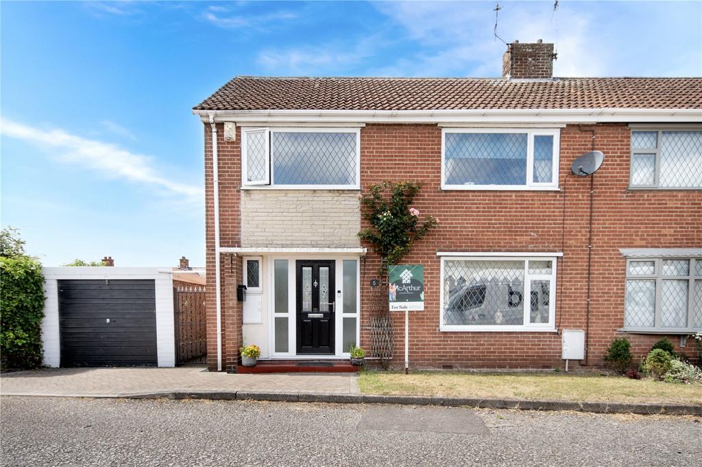 Dorset Drive, Harworth, DN11 3 bed semi-detached house for sale - £175,000