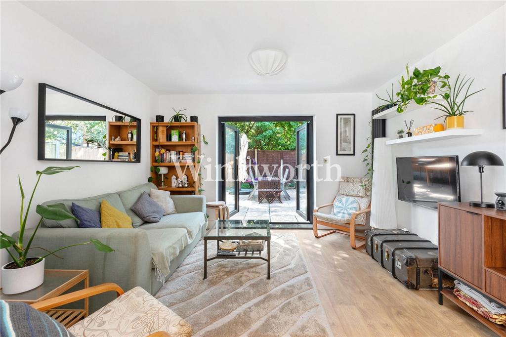 Willingdon Road, London, N22 2 bed apartment for sale - £565,000