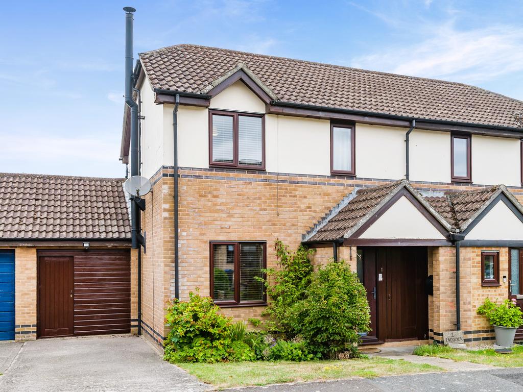 The Paddock, Devizes SN10 3 bed semi-detached house for sale - £275,000