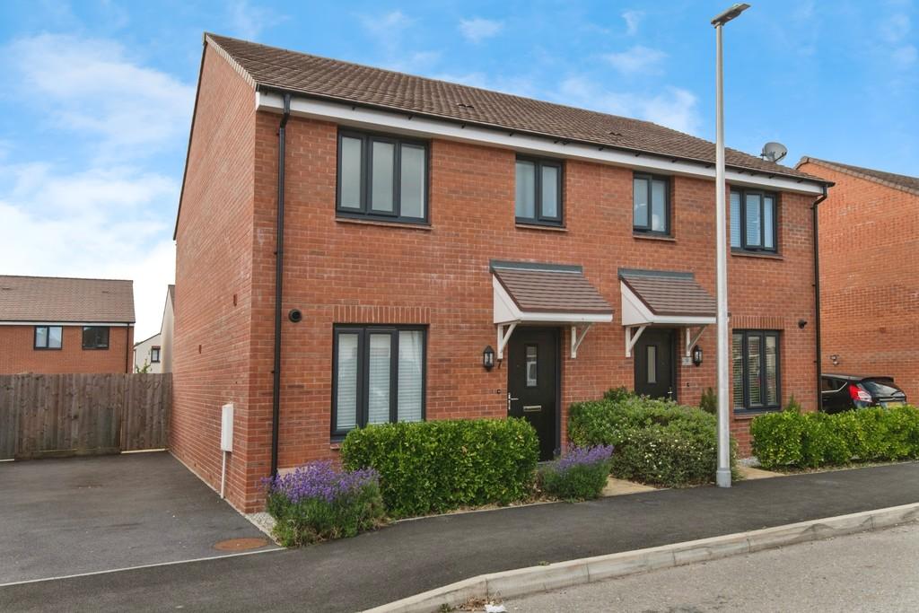 Old Show Field Way, Honiton 3 bed semi-detached house for sale - £299,950