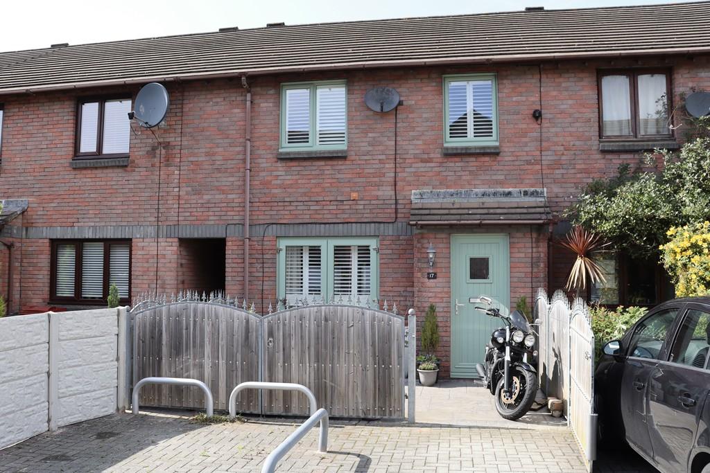 Buccleuch Court, Barrow-in-Furness... 3 bed mews for sale - £160,000