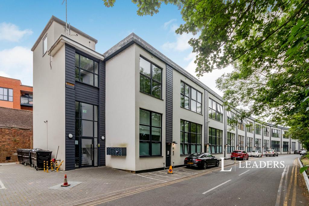 Vulcan House, Hackbridge 1 bed apartment - £1,350 pcm (£312 pw)