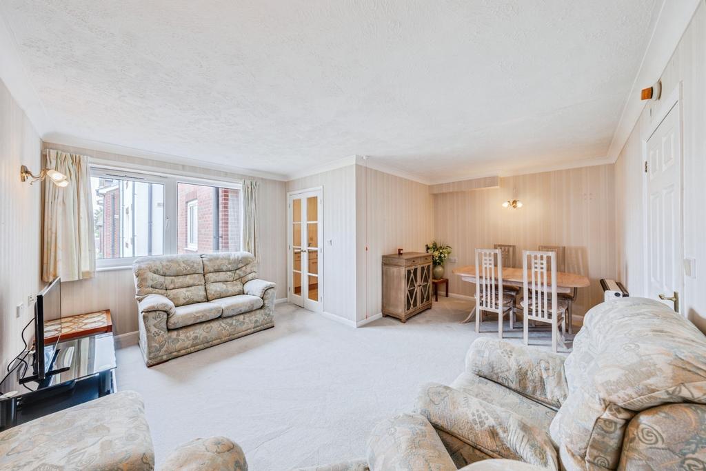 Fern Court, Bexleyheath DA7 1 bed apartment - £218,000
