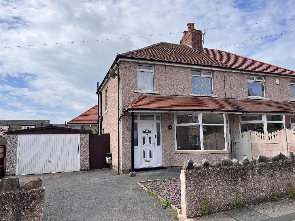 Torrisholme, Morecambe LA4 3 bed semi-detached house - £200,000