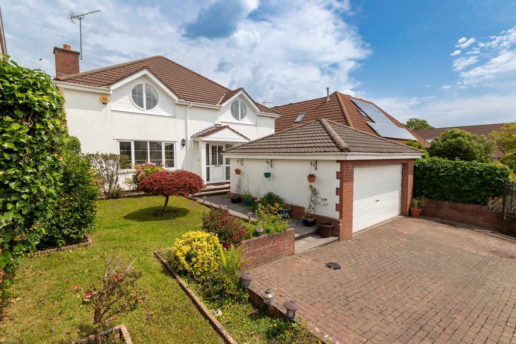 Heol Y Pentre, Pentyrch, Cardiff 5 bed detached house for sale - £825,000