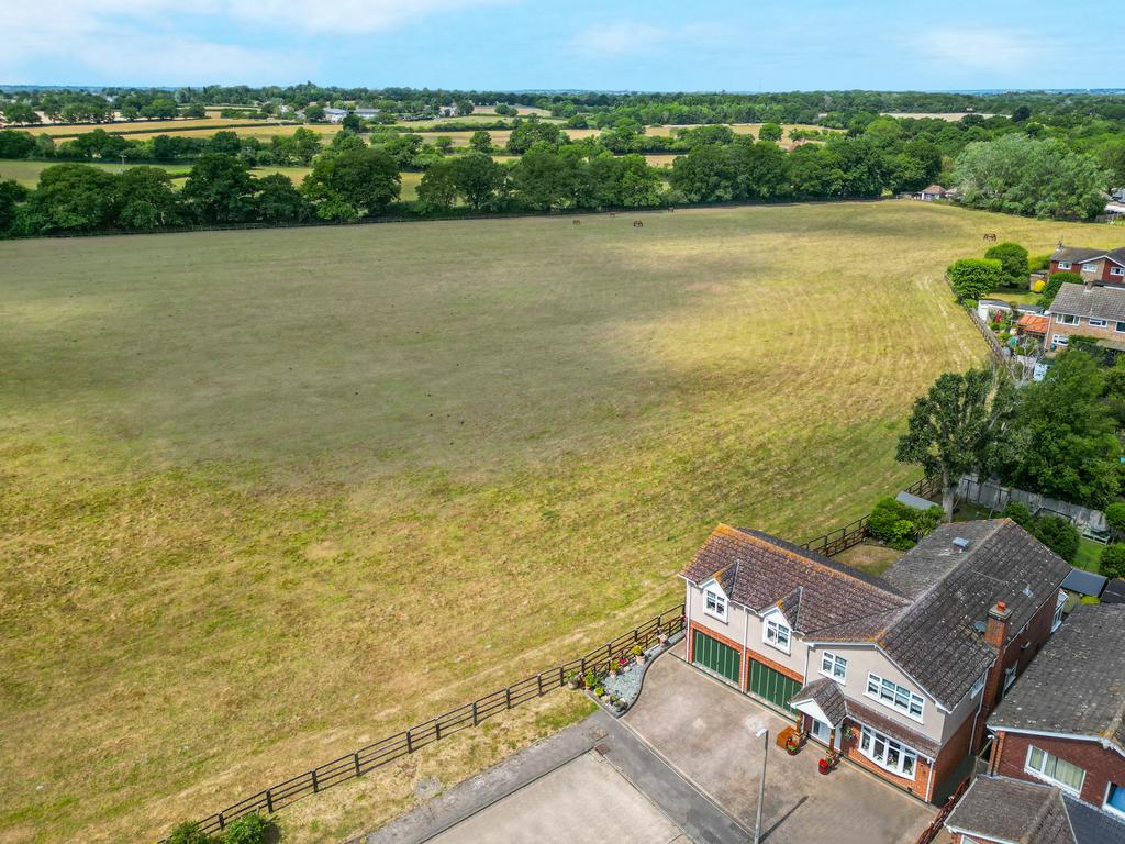 Barbrook Way, Bicknacre, Chelmsford 4 bed detached house for sale - £ ...