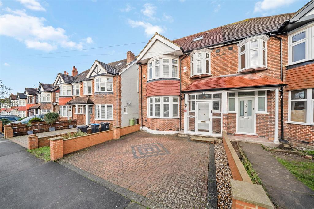 Linkway, Raynes Park SW20 4 bed semi-detached house - £1,075,000