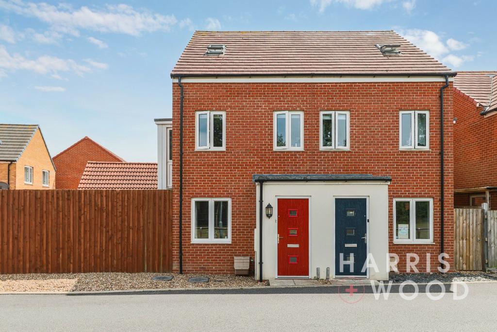 Destination Drive, Colchester... 3 bed townhouse - £335,000