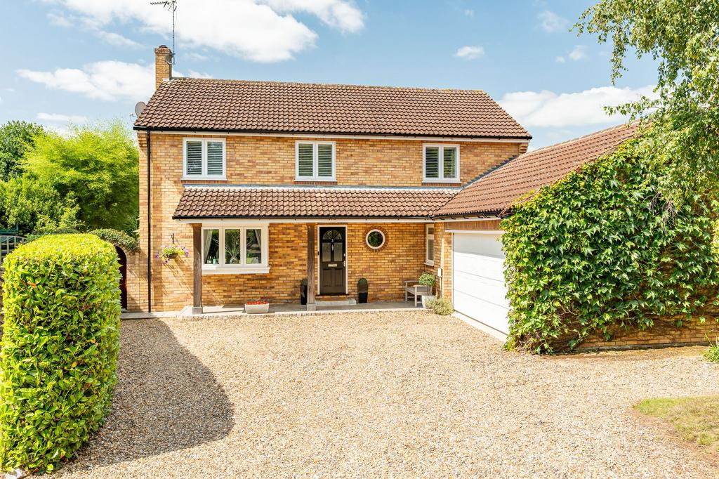 Wengeo Lane, Ware SG12 5 bed detached house for sale - £1,175,000
