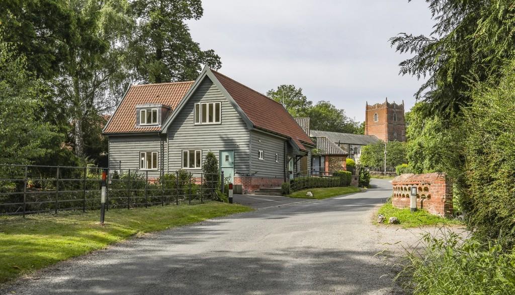 Gislingham, Eye 2 bed detached house for sale - £485,000