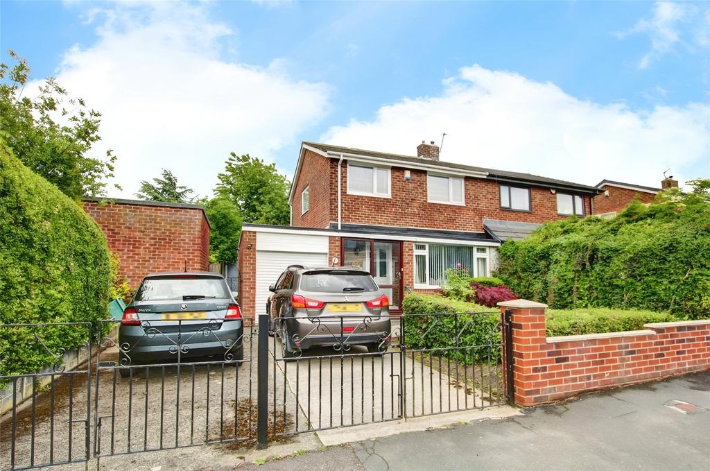 Willowtree Avenue, Gilesgate, Durham... 3 bed semi-detached house - £ ...