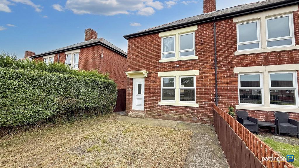 Ingleby Terrace, Lynemouth, Morpeth... 3 bed semi-detached house - £50,000