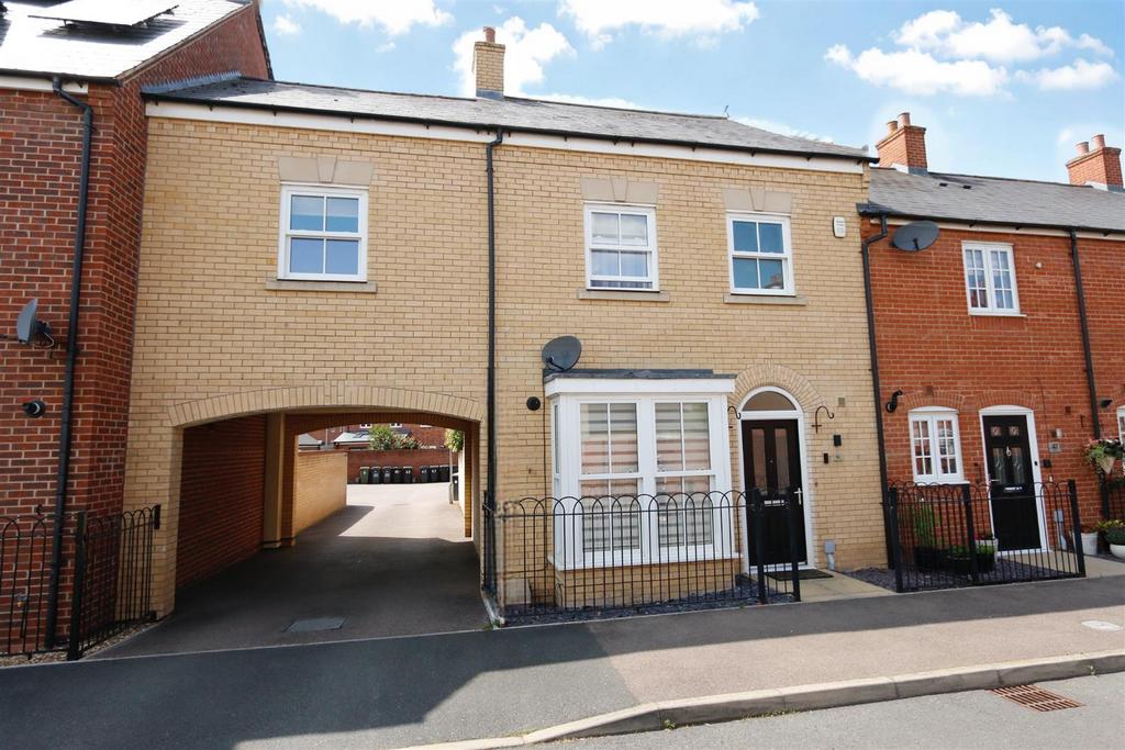 Bridge View, Shefford 4 bed semi-detached house for sale - £400,000
