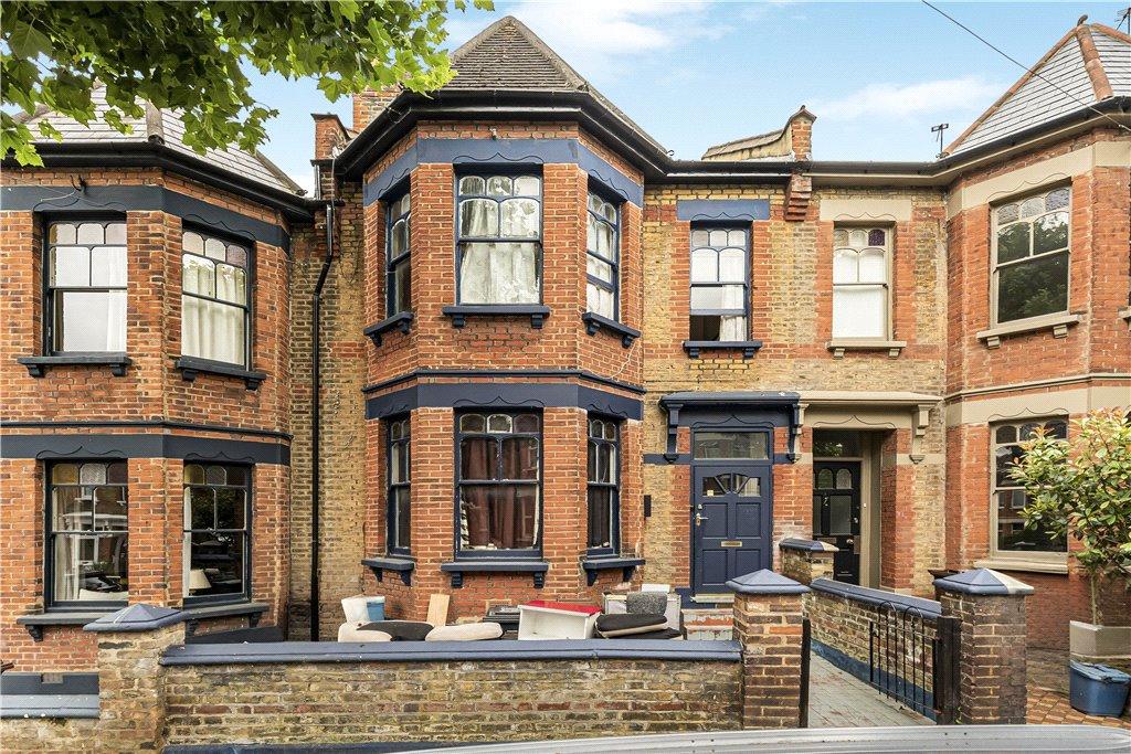 Mildenhall Road, London, E5 3 bed terraced house for sale - £1,350,000