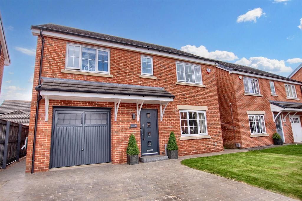 Binchester Court, Ingleby Barwick 5 bed detached house - £345,000
