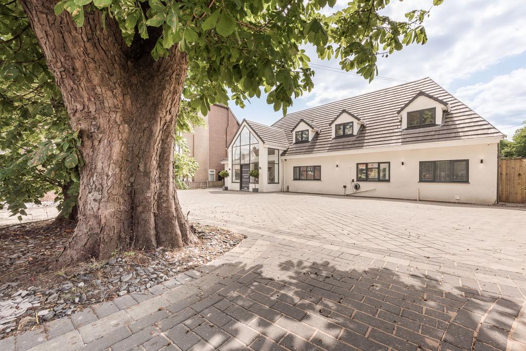 Lichfield Road, Four Oaks, B74 4BZ 6 bed detached house for sale - £ ...
