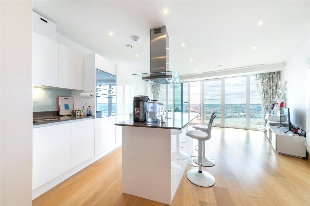 Arena Tower, London E14 2 bed apartment for sale - £750,000