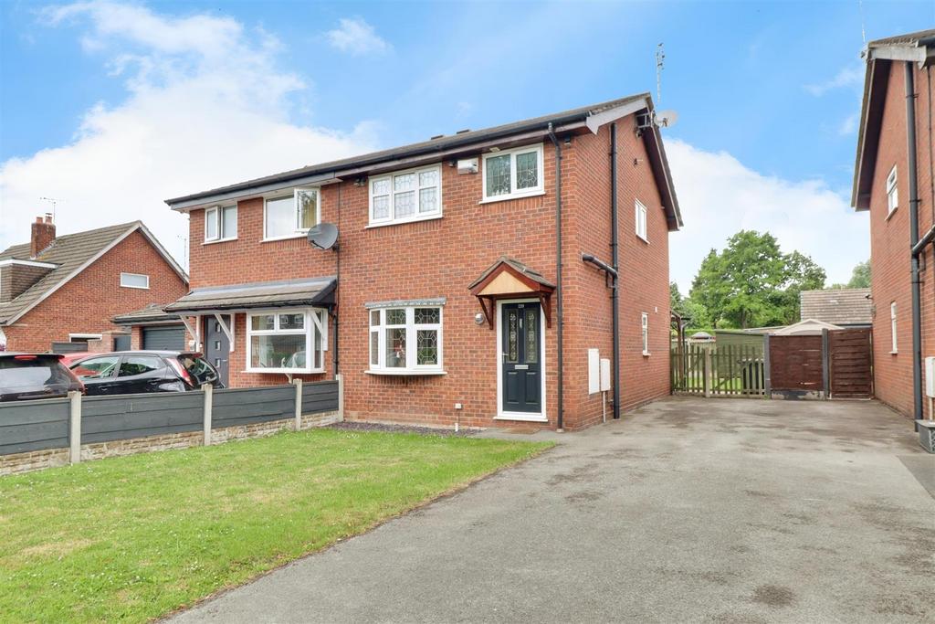 Coleridge Way, Crewe 3 bed semi-detached house - £199,000