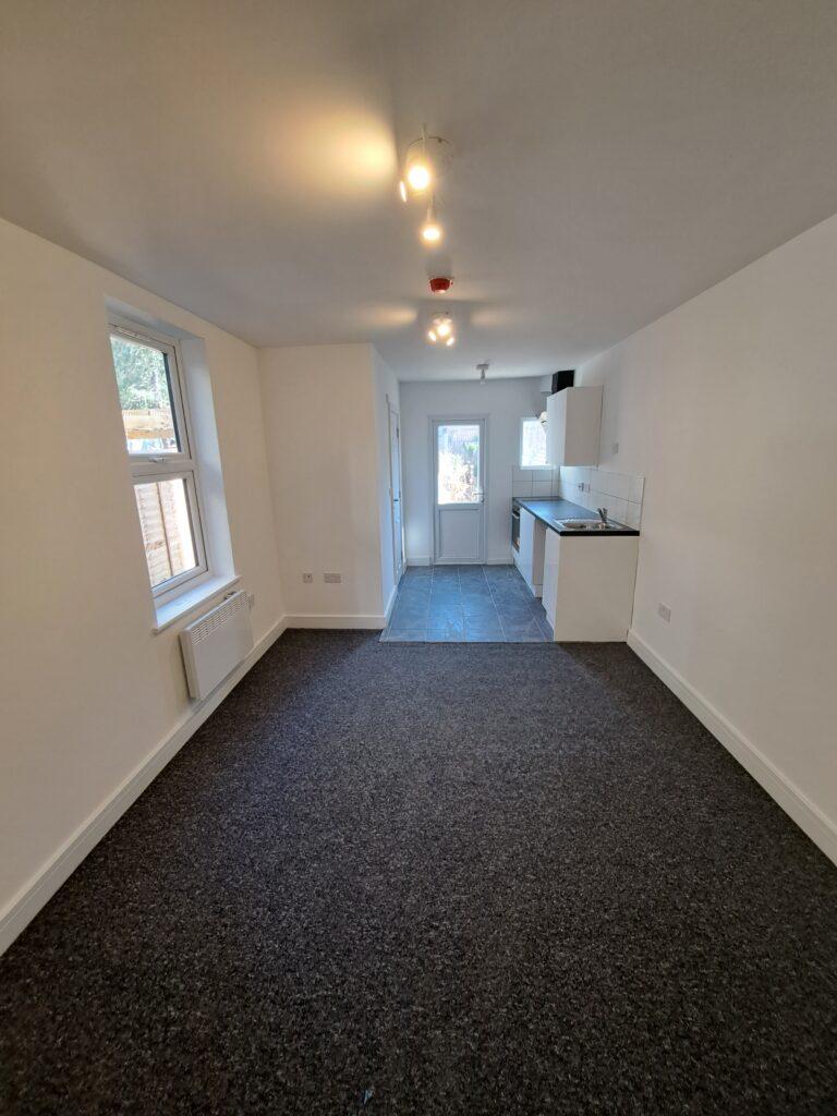 Studio Flat – The Avenue, Bruce Grove... Studio - £1,000 pcm (£231 pw)