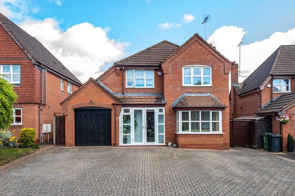 Drakes Close, Redditch... 4 bed detached house for sale - £425,000