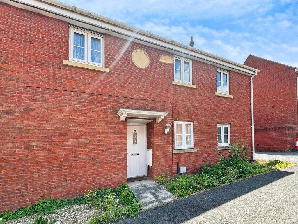 Heraldry Way, Exeter EX2 3 bed coach house for sale - £260,000