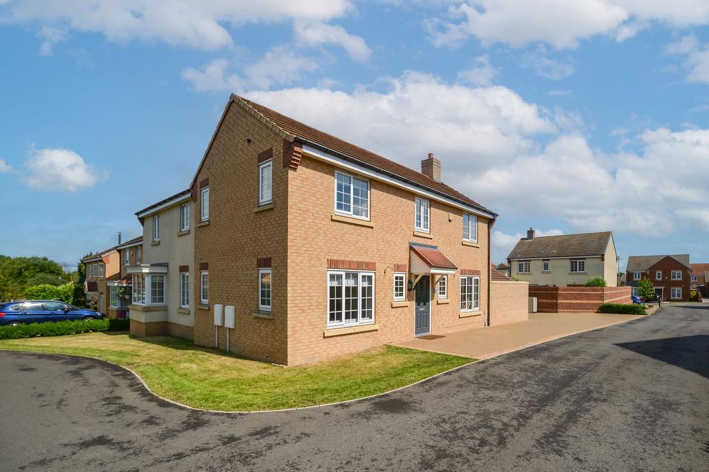 Primrose Way, Middlesbrough TS8 4 bed detached house for sale - £390,000