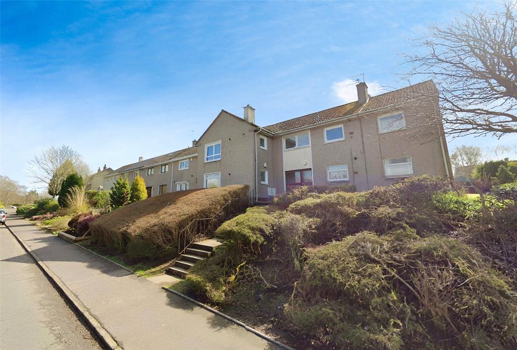 East Kilbride, Glasgow G74 2 bed flat - £750 pcm (£173 pw)