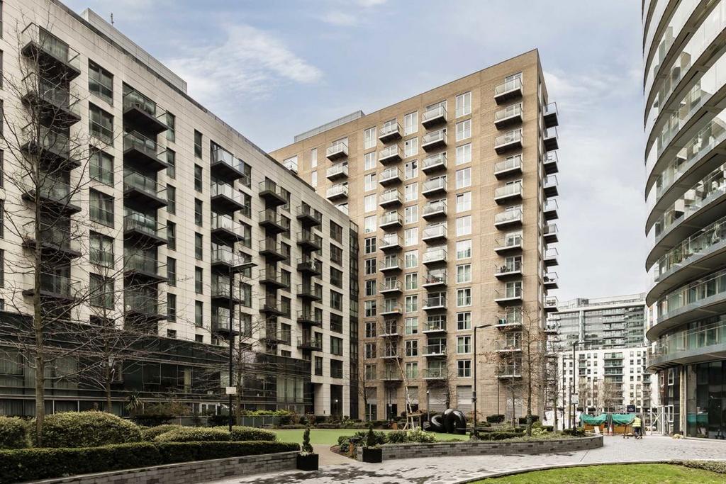 Baltimore Wharf, London E14 1 bed flat - £2,600 pcm (£600 pw)
