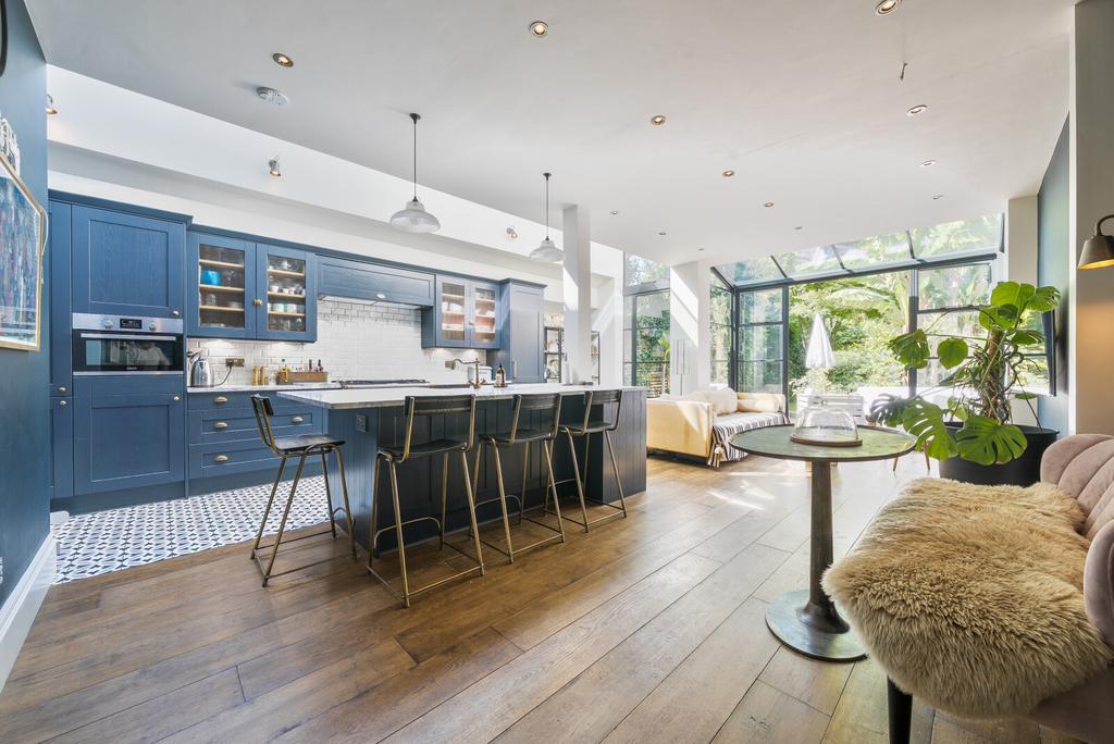 Kingston Road, Teddington, TW11 4 bed terraced house - £1,750,000
