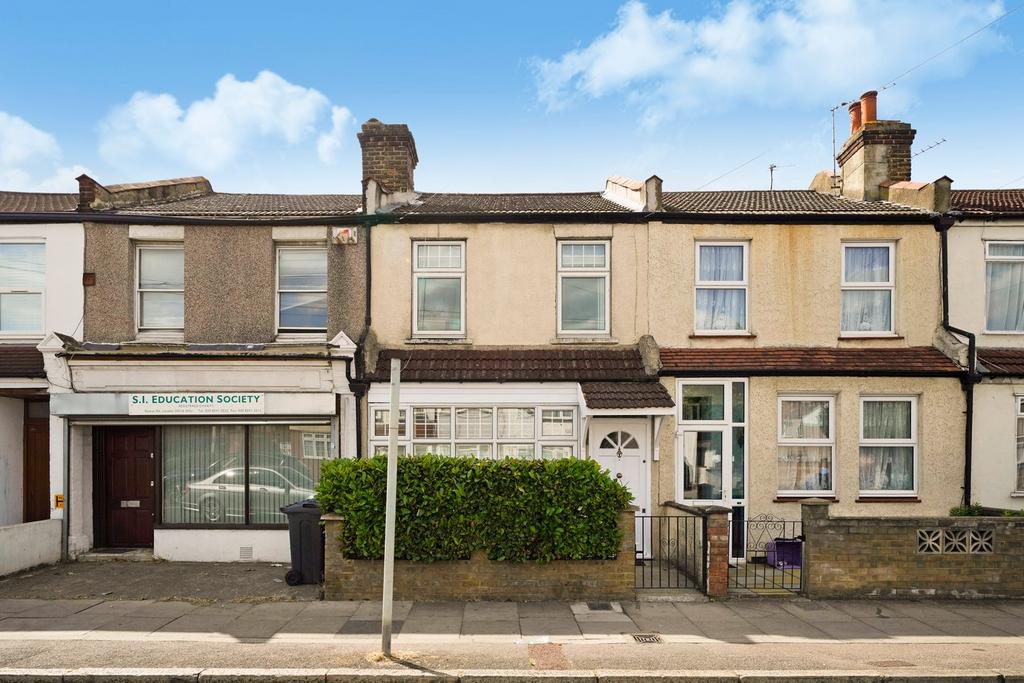 Rowan Road, London, SW16 2 bed terraced house - £475,000