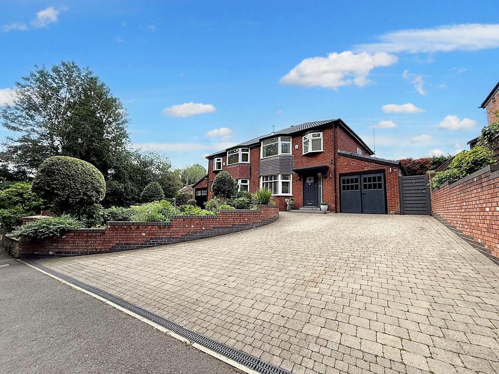 Dales Brow, Swinton, M27 3 bed semi-detached house for sale - £475,000