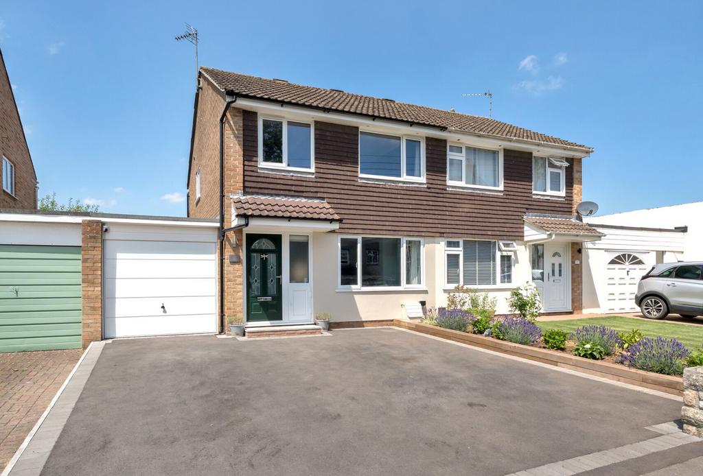 Millfield, Radstock BA3 3 bed semi-detached house for sale - £360,000
