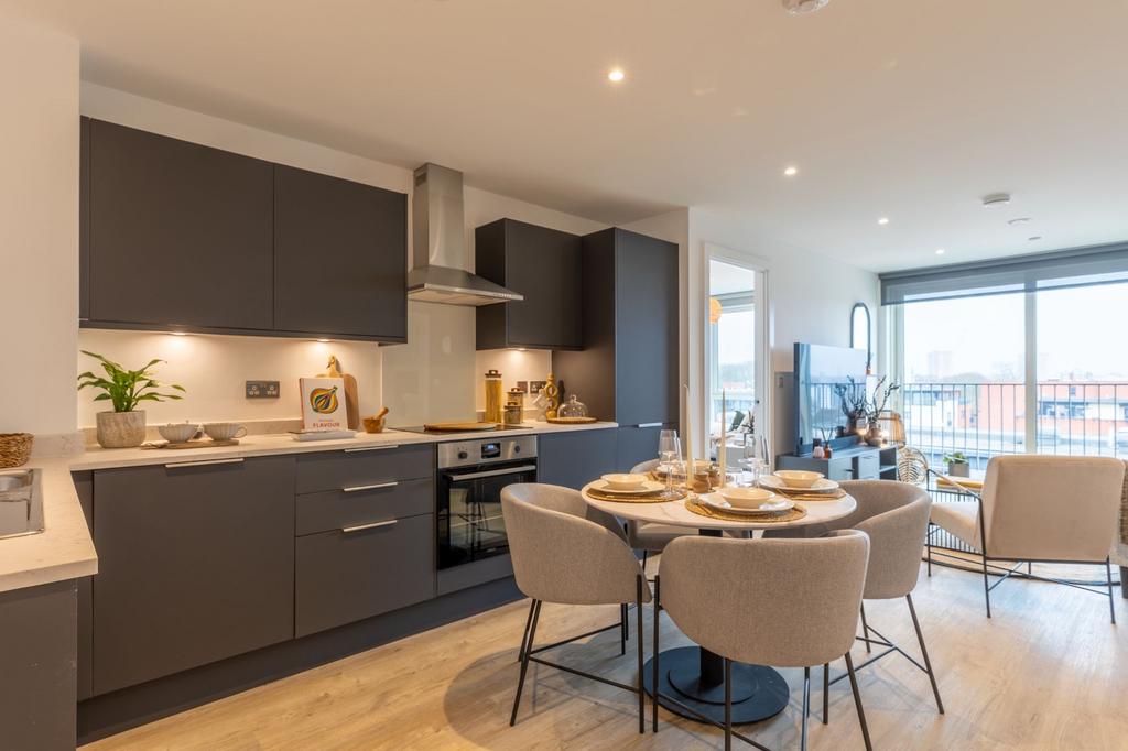 Hairpin House, 230 Bradford Street, B12 2 bed apartment - £1,325 pcm (£ ...