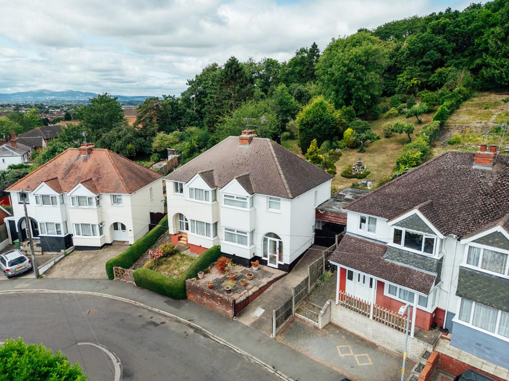 Worcester WR4 3 bed semi-detached house for sale - £225,000