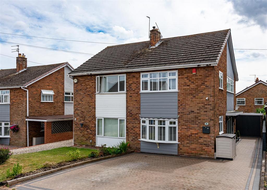 4 Oak Road, Brewood, Stafford, ST19 9HH 2 bed semi-detached house - £ ...