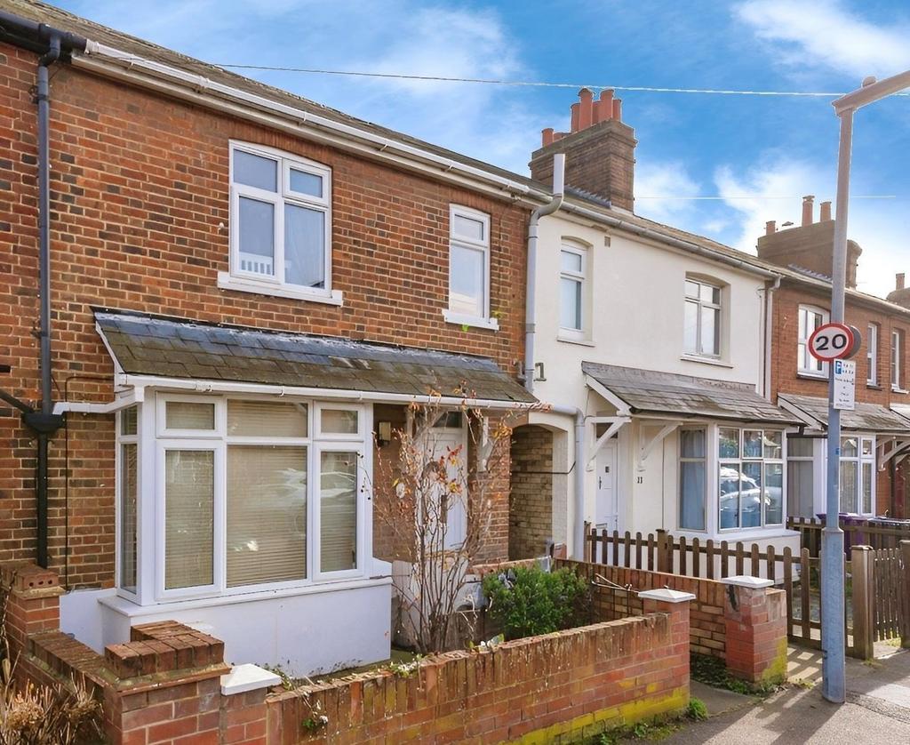 Kings Road, Hitchin, SG5 3 bed terraced house for sale - £550,000