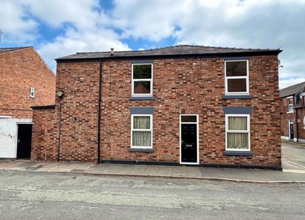 Cornwall Street, Newtown, Chester 2 bed end of terrace house - £165,000