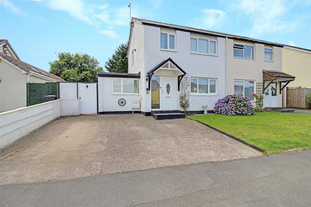 Home Farm Road, Fremington... 3 bed semi-detached house for sale - £315,000