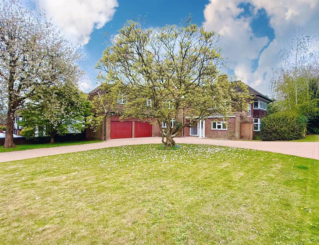 Middleton Road, Shenfield, Brentwood 5 bed detached house for sale - £ ...