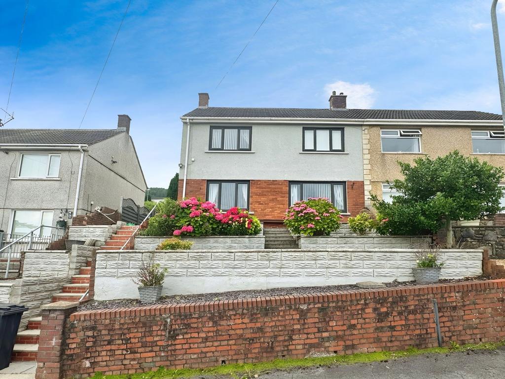 Rosewood Avenue, Port Talbot SA12 3 bed semi-detached house - £160,000