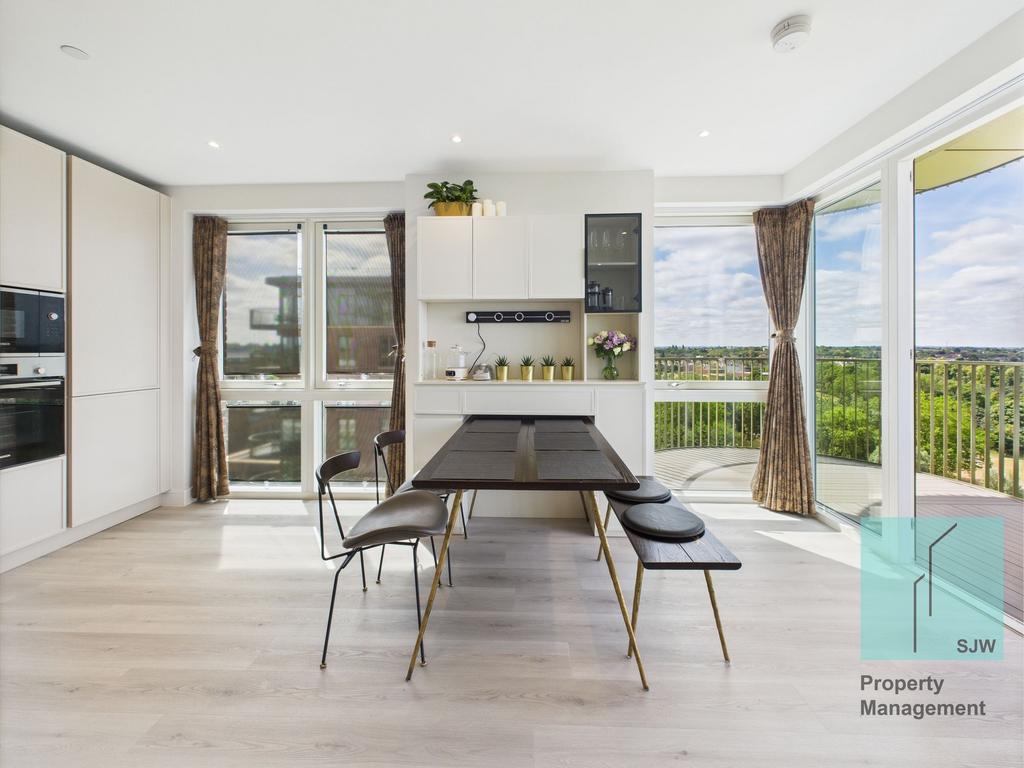 Townsend Road, London SE3 2 bed apartment to rent - £2,400 pcm (£554 pw)