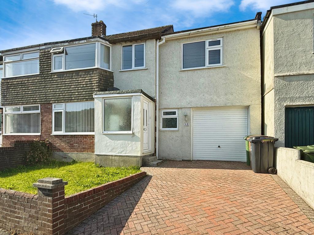 Priory Drive, Plymouth, PL7 4 bed semi-detached house - £320,000