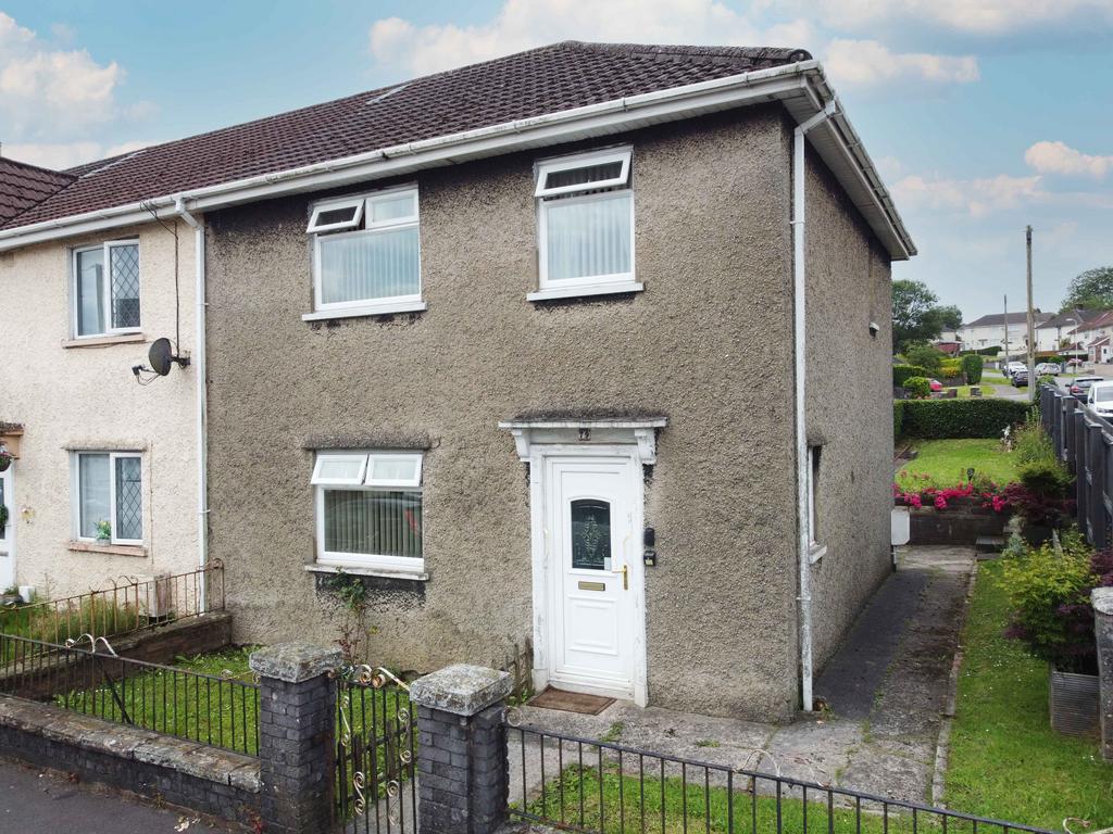Mildred Street, Beddau, CF38 2AW 3 bed semi-detached house for sale - £ ...