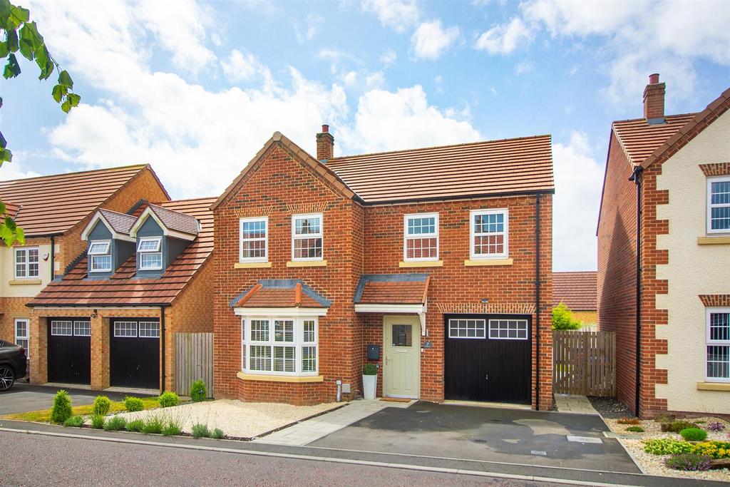 Poplar Place, Morpeth NE61 4 bed detached house for sale - £400,000
