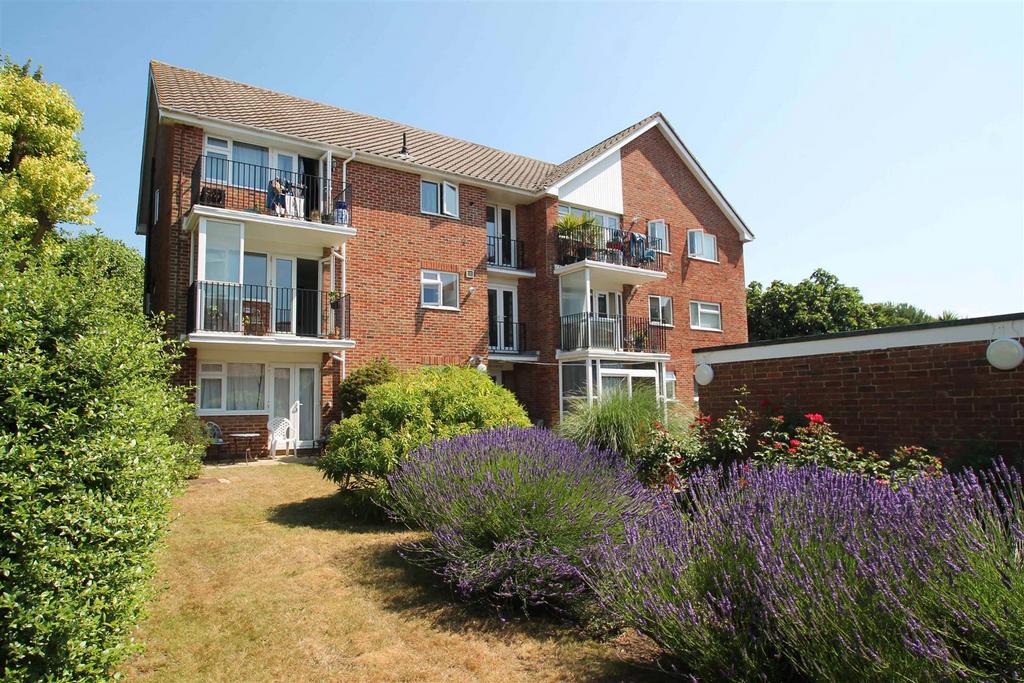 Richardson Court, Richardson Road, Hove 2 bed flat - £375,000