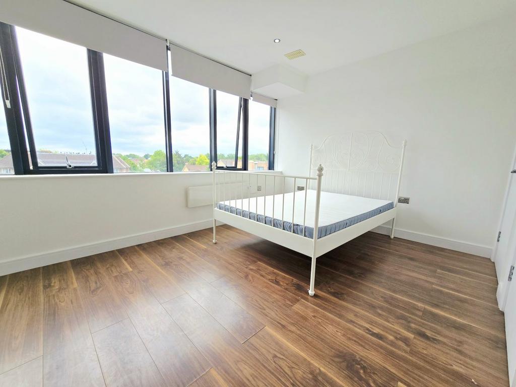 KAP House, Studio - £1,300 pcm (£300 pw)