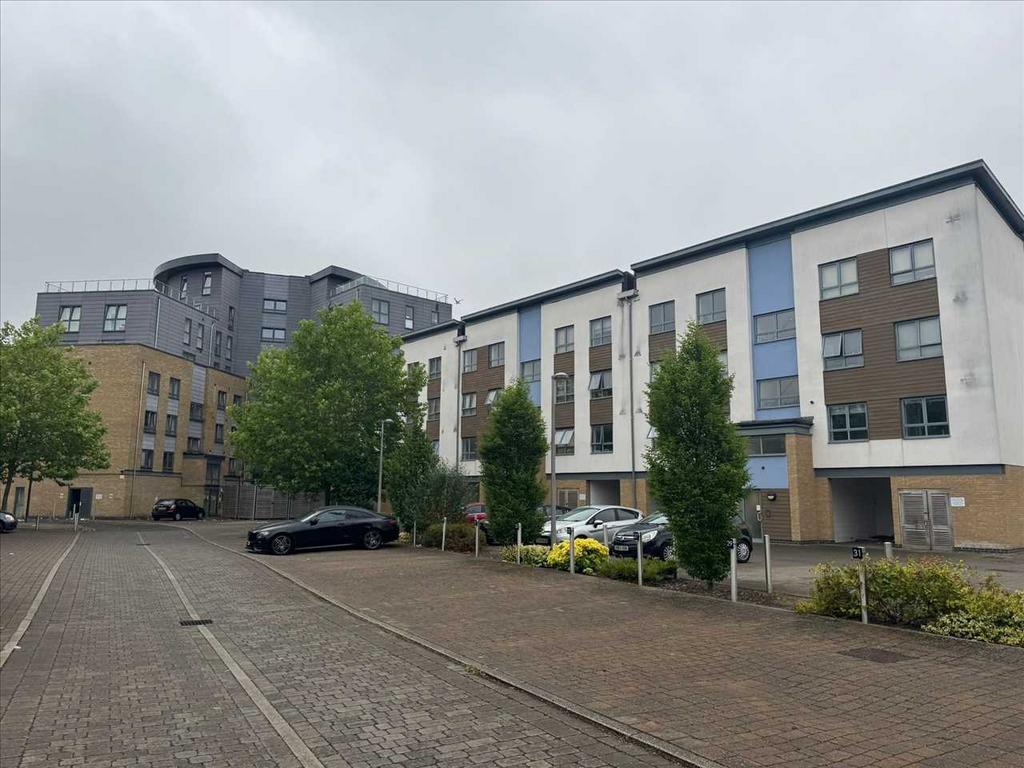 Quayside Drive, Colchester, colchester 1 bed apartment to rent - £1,100 ...