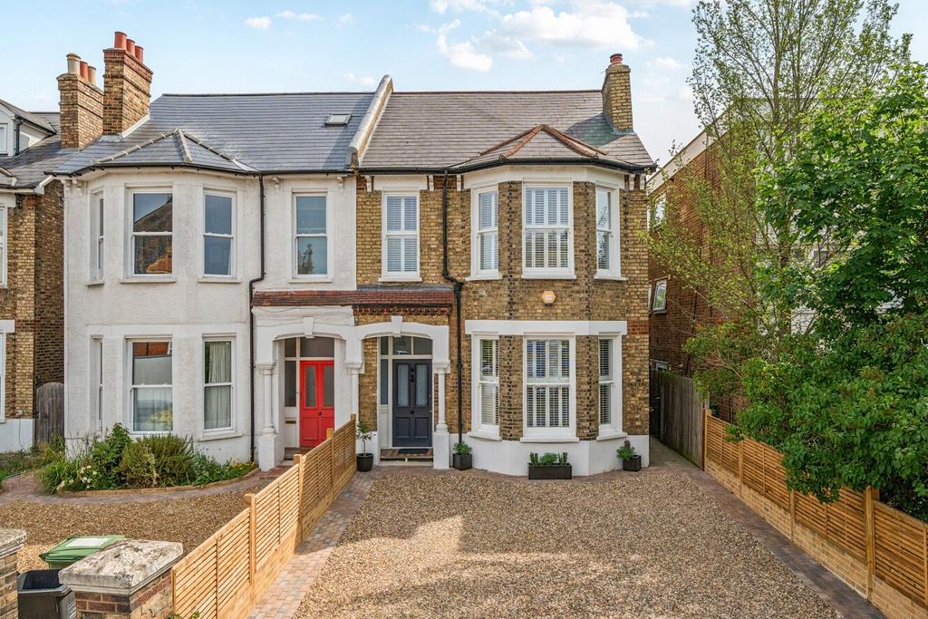 Baring Road, London, SE12 6 bed semi-detached house for sale - £950,000
